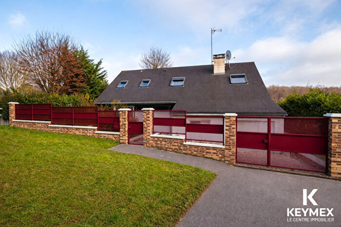 Maison à vendre - Méru, Faubourg Nord - 8 pièces - 6 chambres