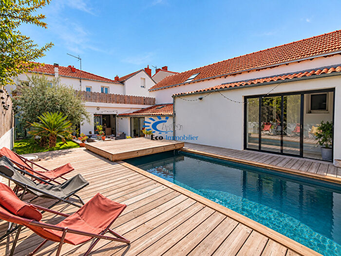Maison 7 pièces à vendre - La Rochelle, Laleu, La Pallice, La Rossignolette, Vaugouin