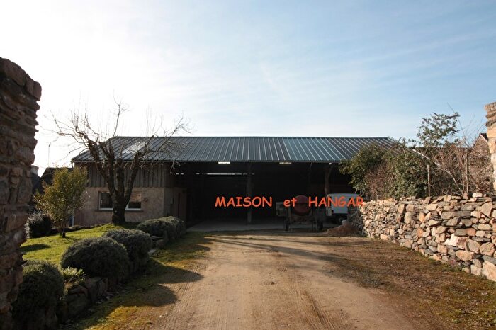 Maison à vendre - Saint-Rivoal - 5 pièces - 2 chambres