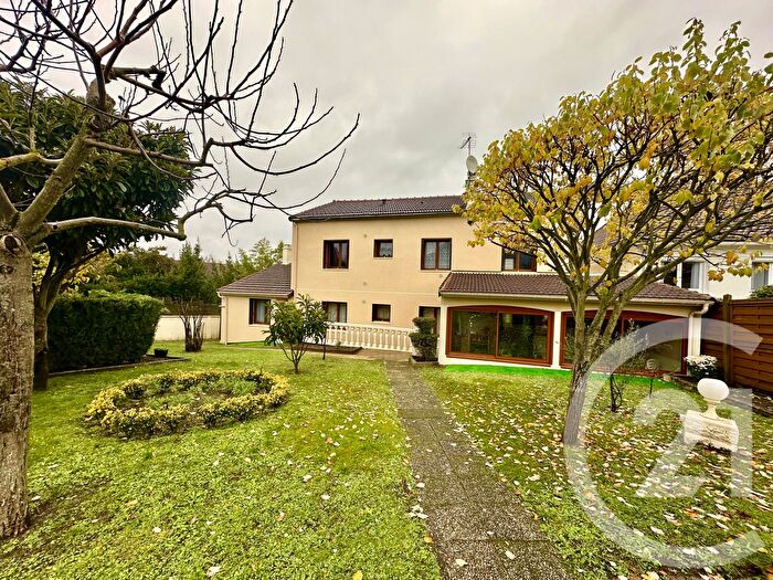 Maison à vendre - Pierrelaye - 7 pièces - 5 chambres