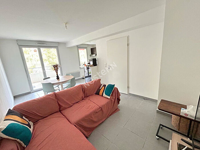 Appartement à louer - Toulouse, Pouvourville - 2 pièces - 1 chambre