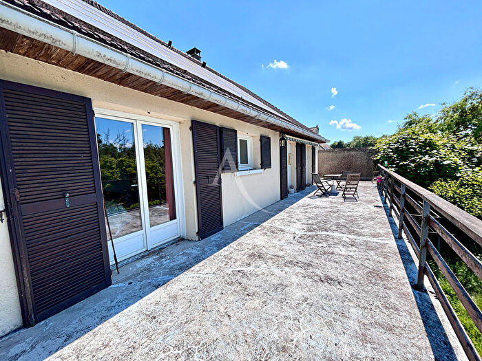 Maison 8 pièces à Monthyon, à vendre