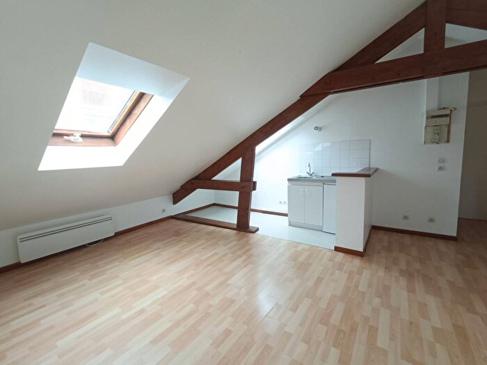 Appartement à louer - Centre Ville, Reims - 2 pièces - 1 chambre