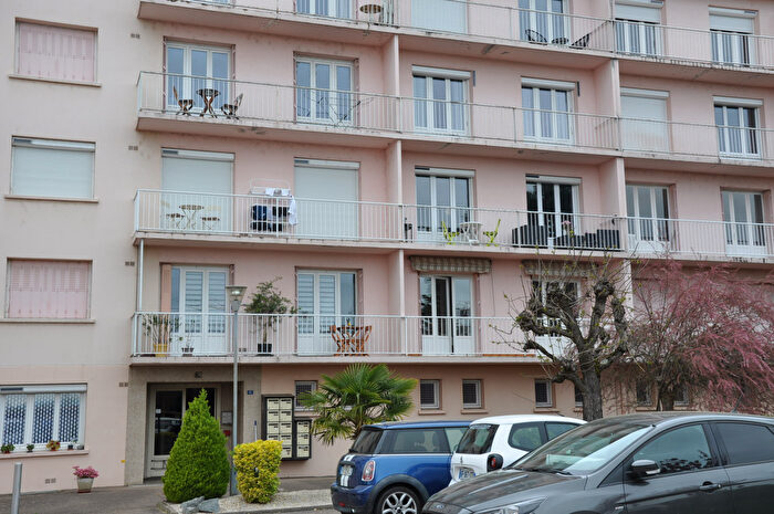 Appartement à vendre - Riorges - 4 pièces - 2 chambres