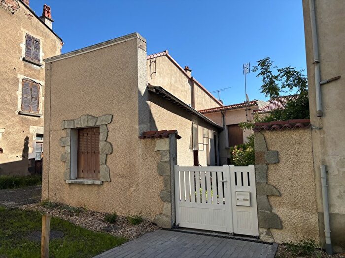 Maison 3 pièces à Brassac-les-Mines, à vendre