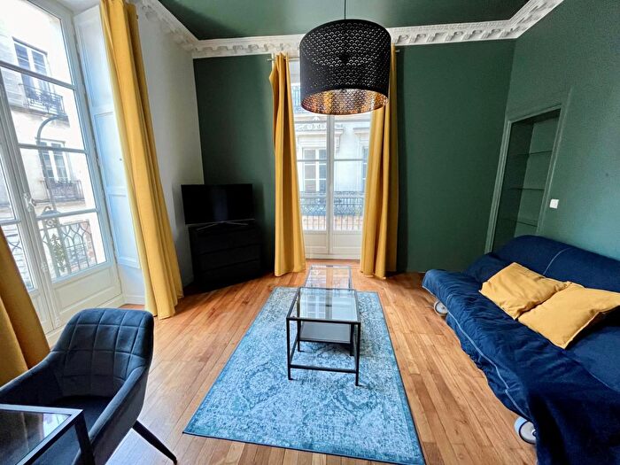 Appartement à louer - Nantes, Centre-ville - 1 pièce
