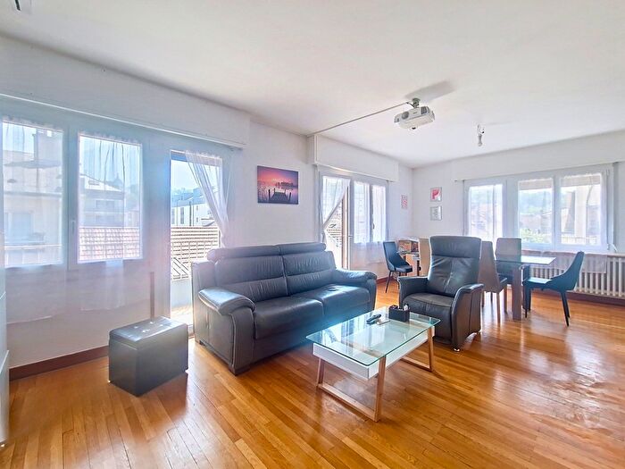 Appartement à vendre - Aix-les-Bains, Centre-ville - 3 pièces - 2 chambres