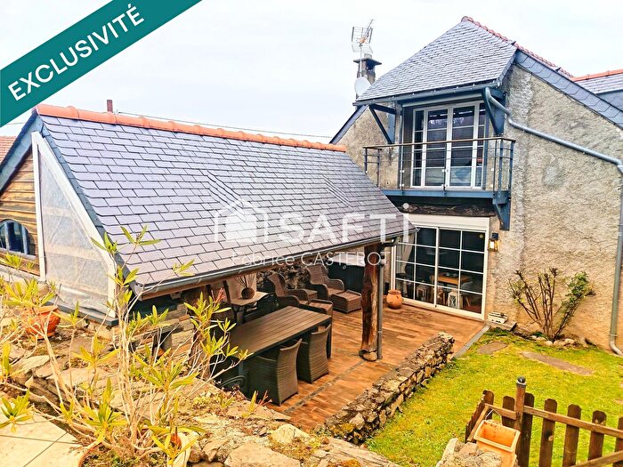 Maison à vendre - Poueyferré - 5 pièces - 4 chambres