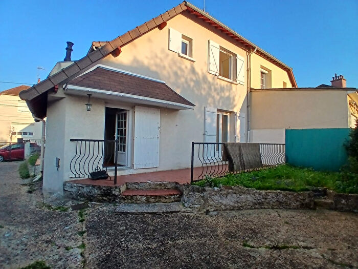 Maison 4 pièces à Le Mans, Cité des Pins, à vendre
