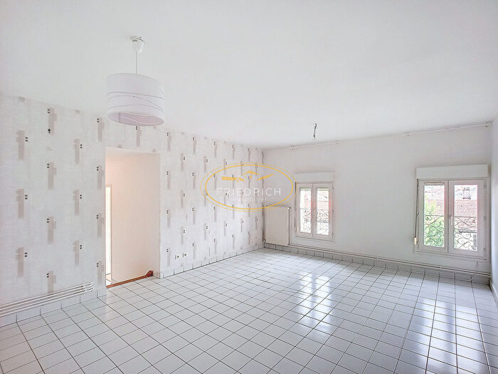 Appartement à louer - Bar-le-Duc, Centre-ville - 3 pièces - 2 chambres