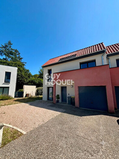 Chassieu - Maison 6 pièces à louer