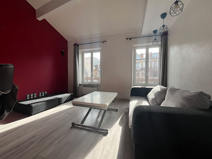 Appartement à vendre - Clermont-Ferrand, Jaude, Fontgiève Saint-Alyre - 2 pièces - 1 chambre
