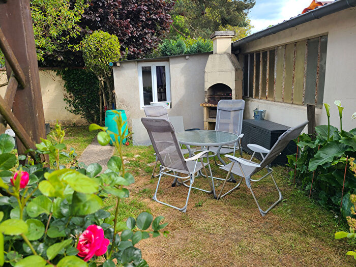 Fontenay-le-Fleury, Sables, Démènerie : Maison 5 pièces à vendre