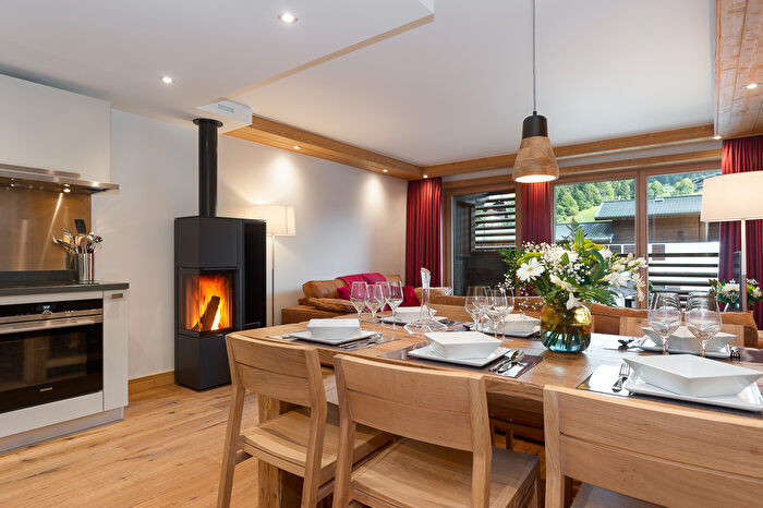 Appartement à vendre - Les Gets - 4 pièces - 3 chambres