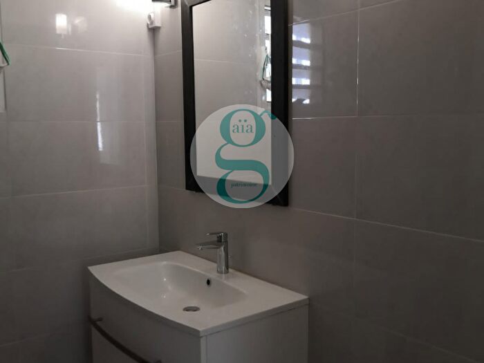 Appartement à vendre - Saint-Denis, Le Moufia, Sainte-Clotilde - 3 pièces - 2 chambres