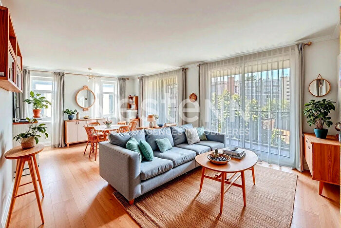 Appartement à vendre - Bron, Porte des Alpes - 5 pièces - 3 chambres