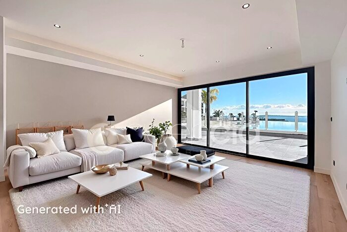 Appartement à vendre - Cannes, Croix des Gardes - 4 pièces - 3 chambres