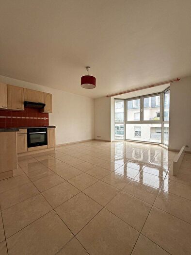 Appartement à louer - Pontault-Combault - 2 pièces - 1 chambre