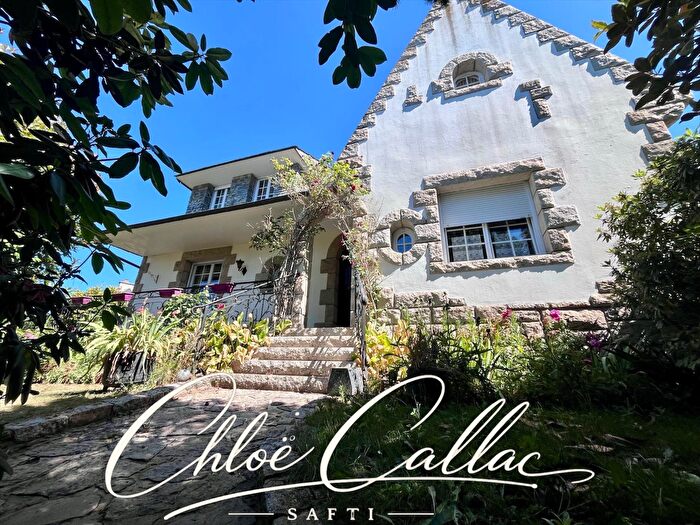 Callac - Maison 6 pièces à vendre