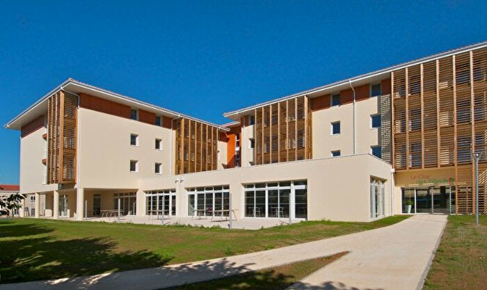 Appartement à vendre - Niort, Centre-ville - 2 pièces - 1 chambre