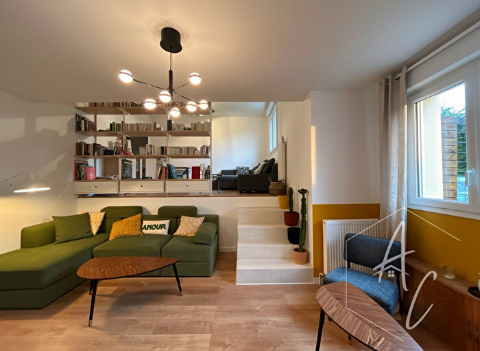 Maison à vendre - La Mézière - 7 pièces - 4 chambres