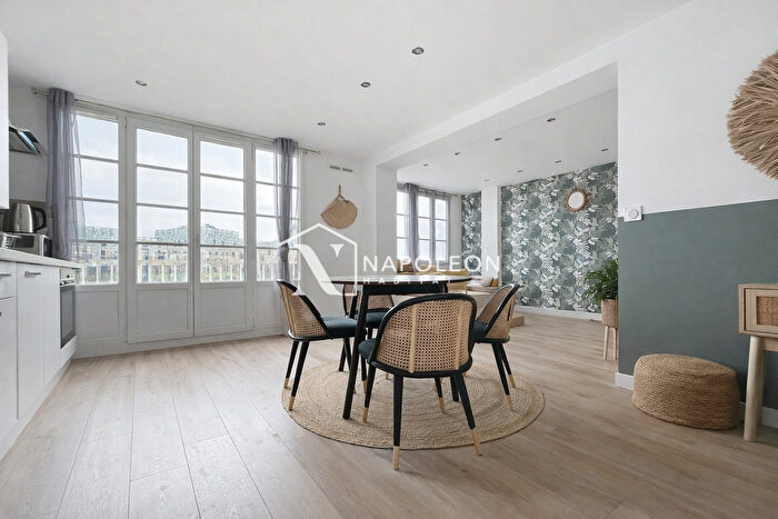 Appartement à vendre - Lille, Centre-ville, Euralille - 5 pièces - 4 chambres