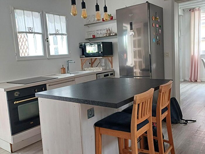 Maison à vendre - Noyon, Nord-Ouest - 5 pièces - 3 chambres