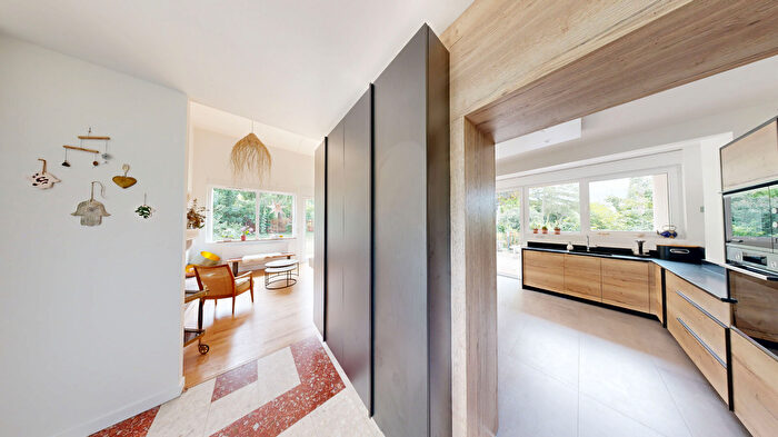 Maison à vendre - Besançon, Bregille, Prés de Vaux - 7 pièces - 4 chambres