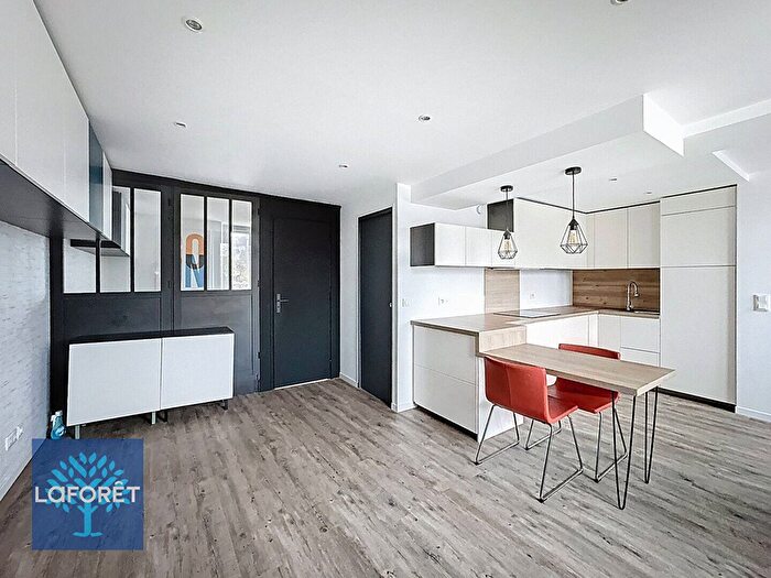 Appartement à louer - Centre Ville, Mennecy - 2 pièces