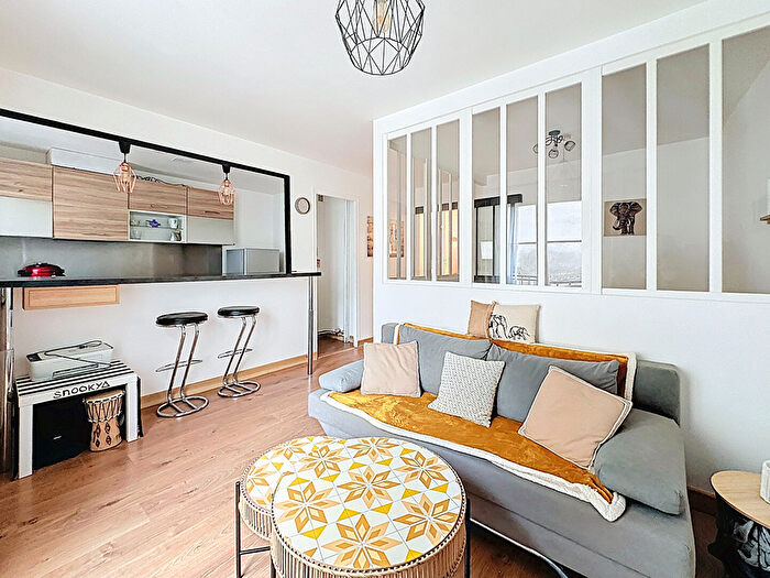 Appartement à vendre - Chartres, Centre-ville - 2 pièces - 1 chambre