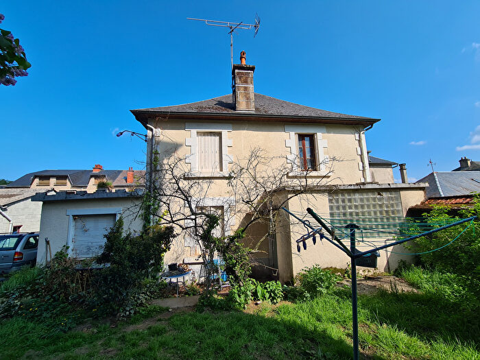 Maisons à vendre et appartements à louer - 1