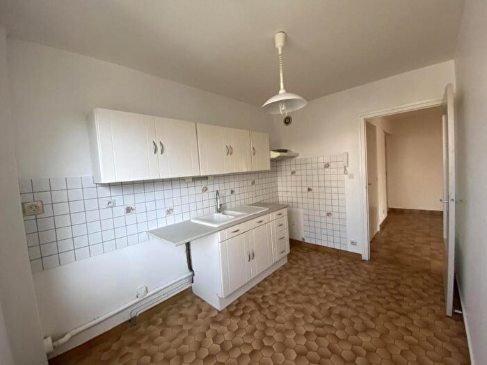 Appartement à louer - Montbrison, Beauregard, Maupas - 3 pièces - 2 chambres