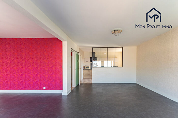 Appartement à vendre - Laval - 4 pièces - 2 chambres