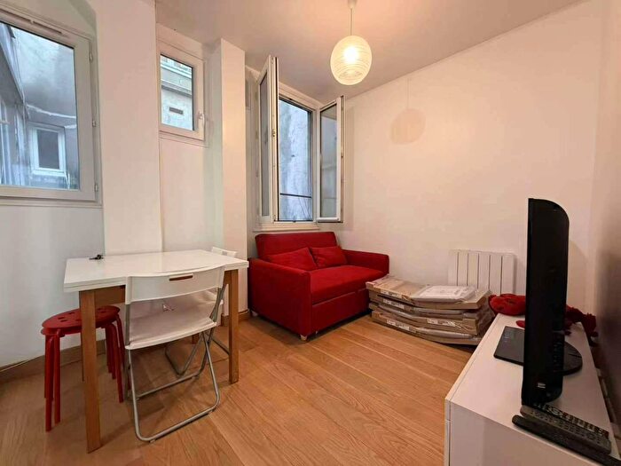 Appartement à louer - Bastille-Popincourt, Paris ème arrondissement - 4 pièces - 3 chambres