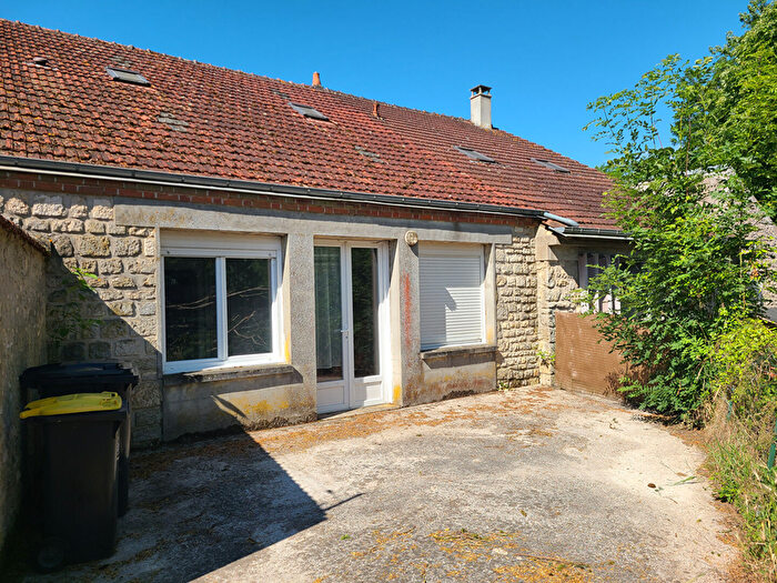 Maison 10 pièces à vendre à Escrennes