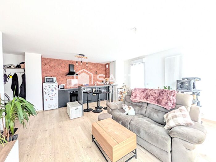 Appartement à vendre - Sales - 4 pièces - 3 chambres