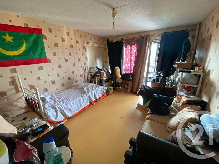 Mantes-la-Jolie, Val Fourré - Appartement 4 pièces à vendre
