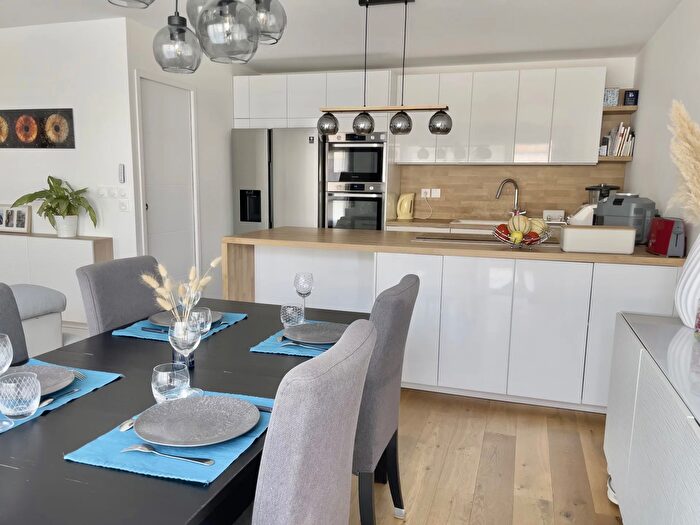 Arradon : Appartement 5 pièces à vendre
