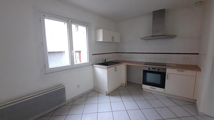 Appartement à louer - Castres, Faubourg Nord - 3 pièces - 2 chambres