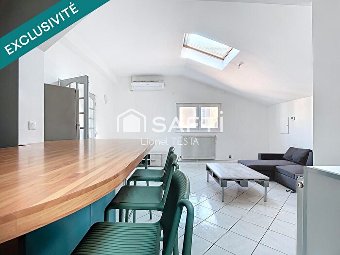 Appartement à vendre - Nancy, Poincaré, Foch, Anatole France, Croix de Bourgogne - 3 pièces - 2 chambres