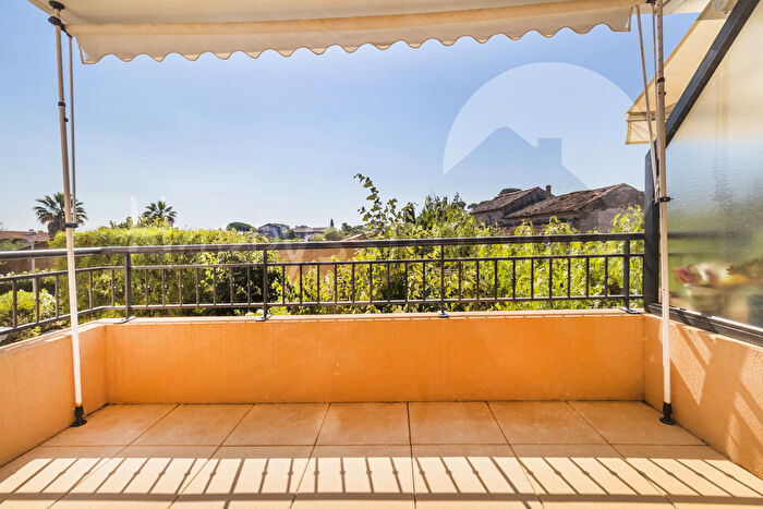 Appartement 3 pièces à vendre à Hyères, Costebelle, Almanarre