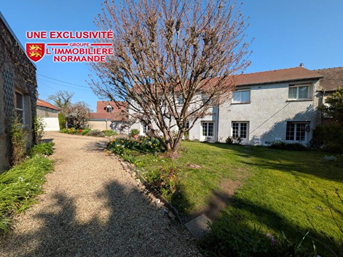 La Villeneuve-en-Chevrie - Maison 4 pièces à vendre