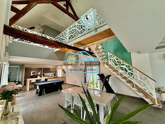 Maison à vendre - Criquetot-lEsneval - 6 pièces - 4 chambres