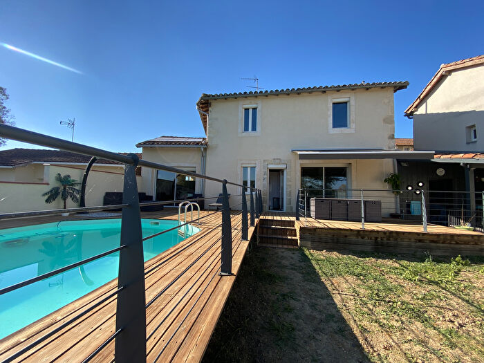 Maison à vendre - Fleurance - 6 pièces - 5 chambres