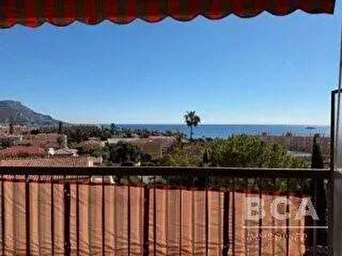 Appartement à louer - Beaulieu-sur-Mer - 2 pièces - 1 chambre