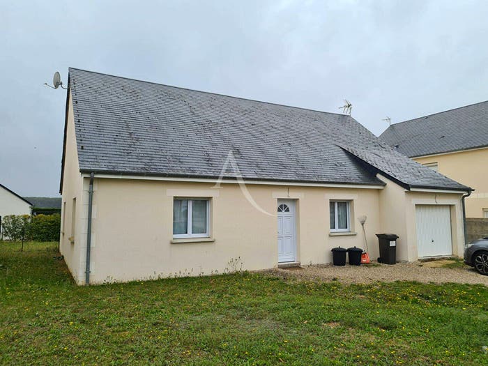 Maison 4 pièces à louer à Saint-Sulpice-de-Pommeray