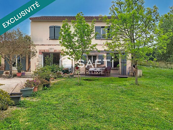 Maison 5 pièces à Montesquieu, à vendre