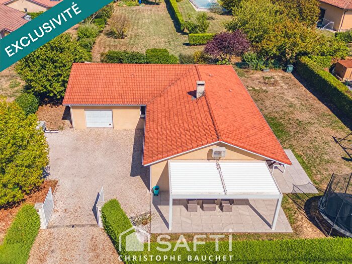 Maison 5 pièces à Montracol, à vendre