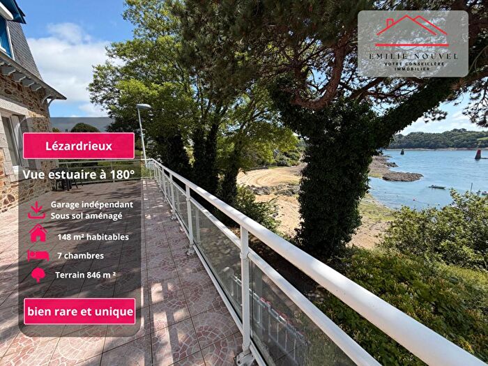 Maison 9 pièces à vendre à Lézardrieux