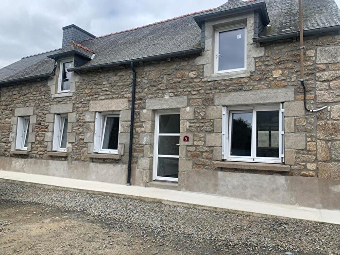 Maison 3 pièces à Trébry, à louer